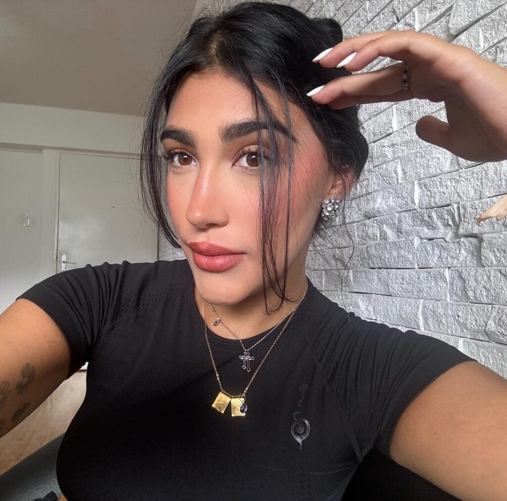ᐅ Daniela Barranco