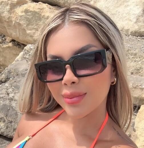 Listado de Ecuatorianas con Página Azul - Pagina Azul